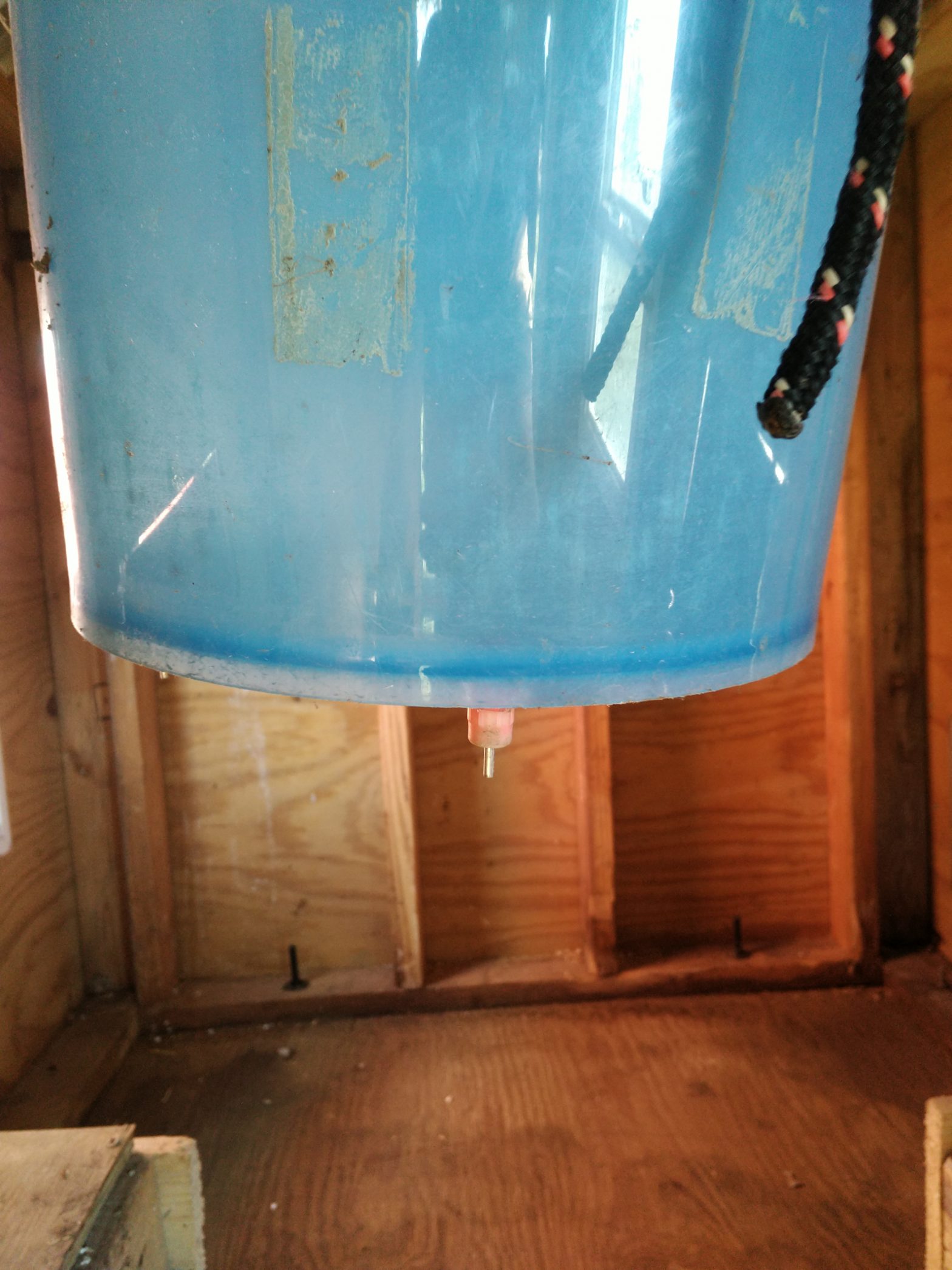 Poultry Watering Systems – Flockjourney